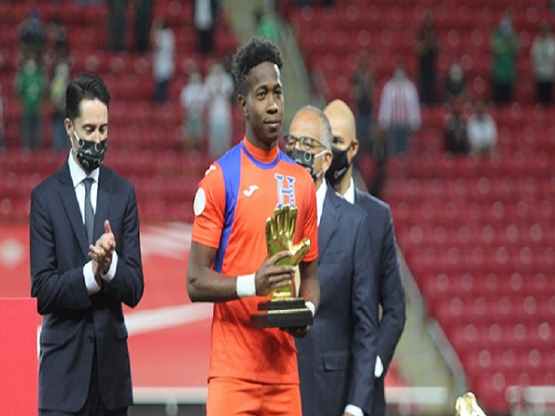 Alex Güity es elegido mejor portero del preolímpico