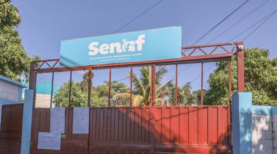 Continúa toma de las instalaciones del Senaf