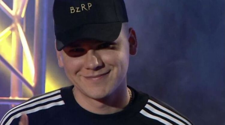 Conoce comó es el cantante Bizarrap sin sus icónicos lentes