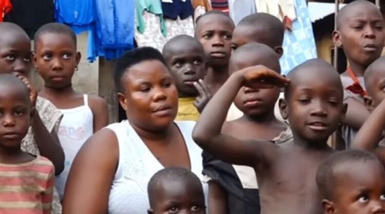 La impactante historia de Nabatanzi, la mujer más fertil del mundo