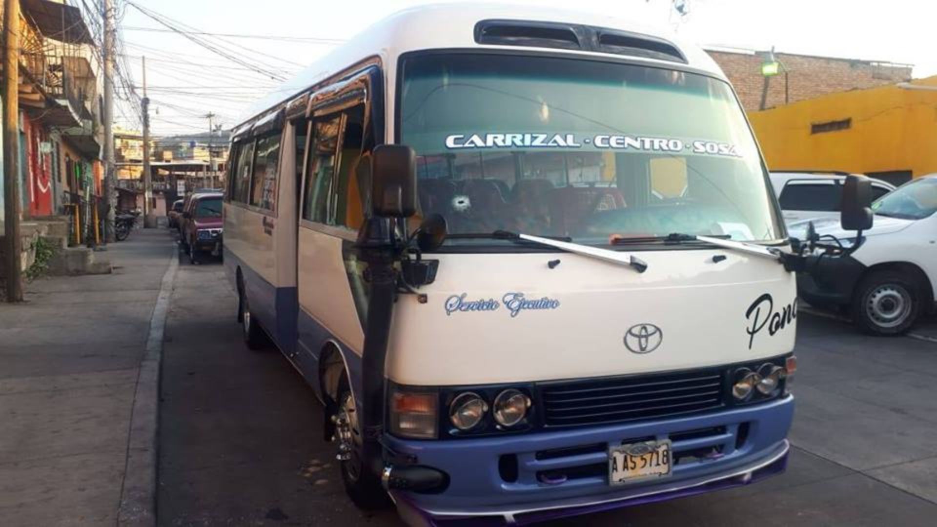 Paralizan ruta del Carrizal-La Sosa en la capital