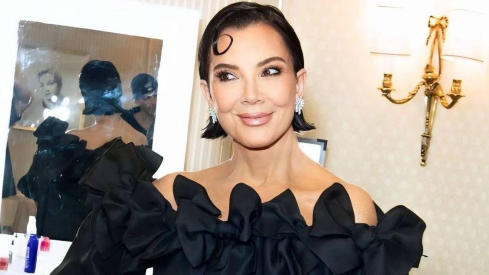 Kris Jenner sorprendió con nuevo rostro rejuvenecido