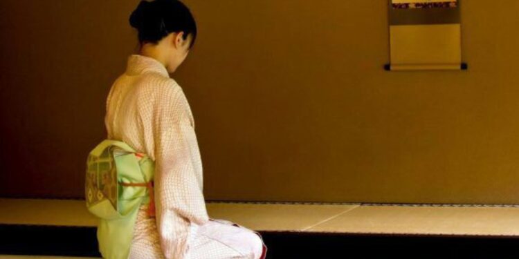¿Qué significa sentarse de rodillas en Japón?