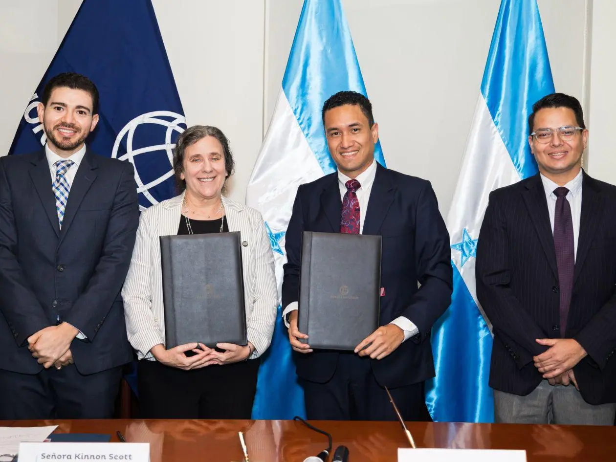 Finanzas y BM analizan cartera de proyectos