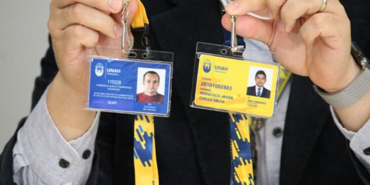 UNAH presenta carnet digital para estudiantes - RCV Honduras